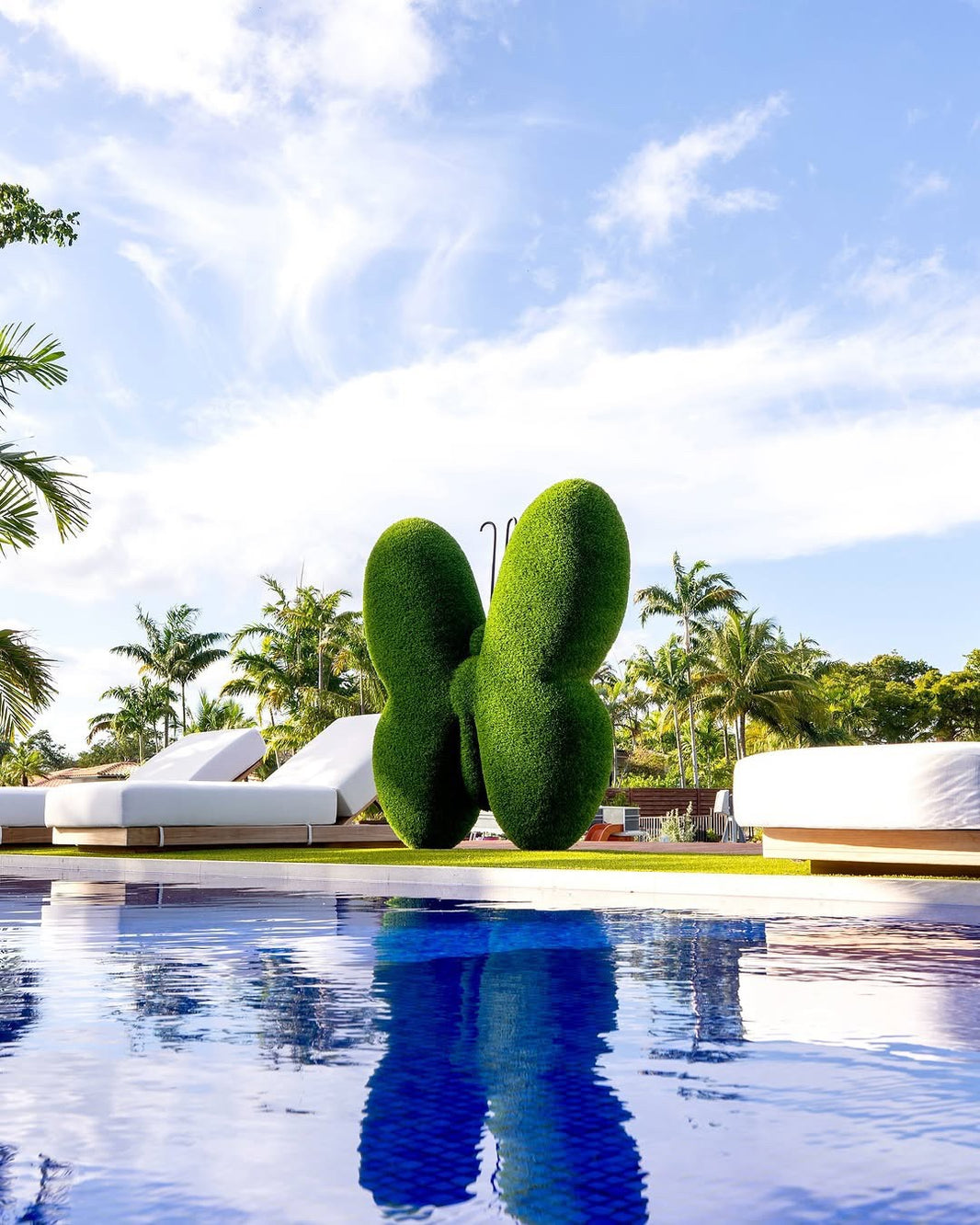 Luxury Animal Topiary Sculptures | Palatial Topiary – PALATIAL TOPIARY
